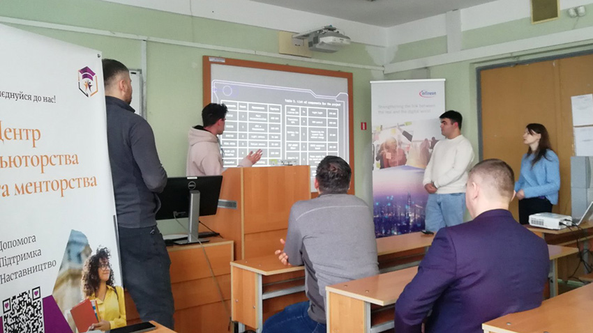 Представники компанії Infineon Technologies зустрілися з викладачами і ...